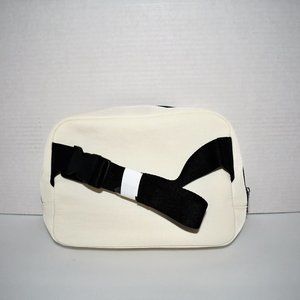 thirty-one | Bags | Thirty One Classic Sling Bag In Black Colorblock ...